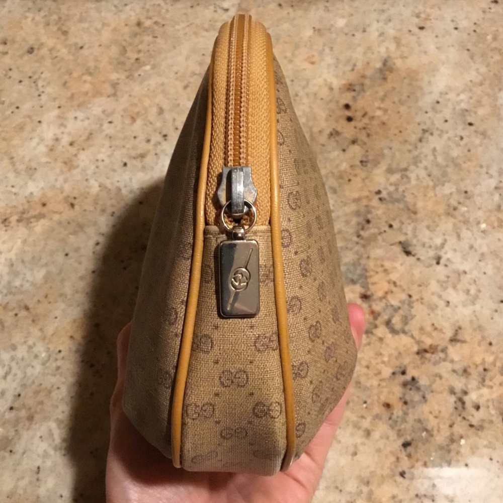 Authentic Vintage Gucci Micro Gg Zipper Cosmetic Bag - Gem
